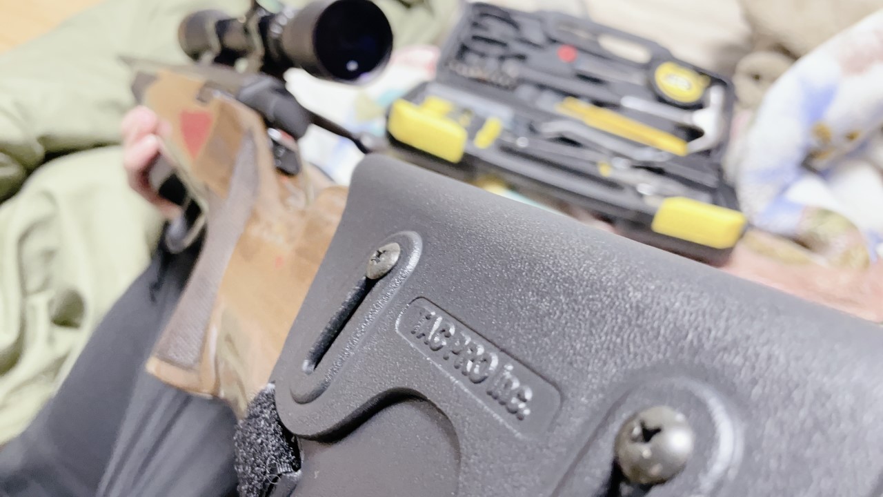 散弾銃に可変チークレスト。TAC PRO NO-DRILL CHEEK RESTを装備。 へっぽこサラリーマンの週末ハンター →